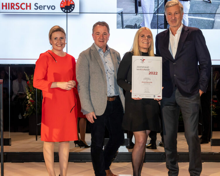 EPS Processing and Technology | HIRSCH Servo