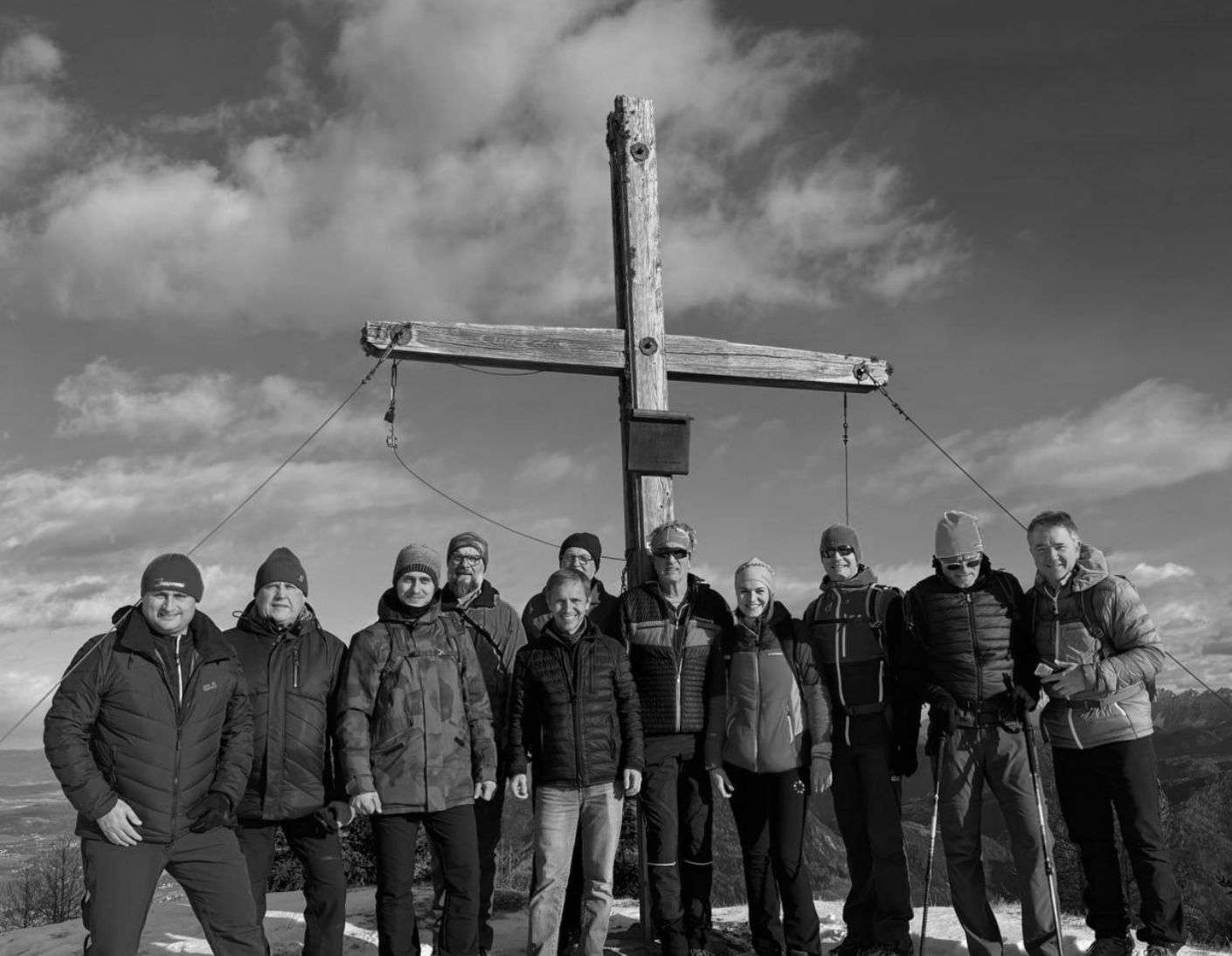 Governance | HIRSCH Servo